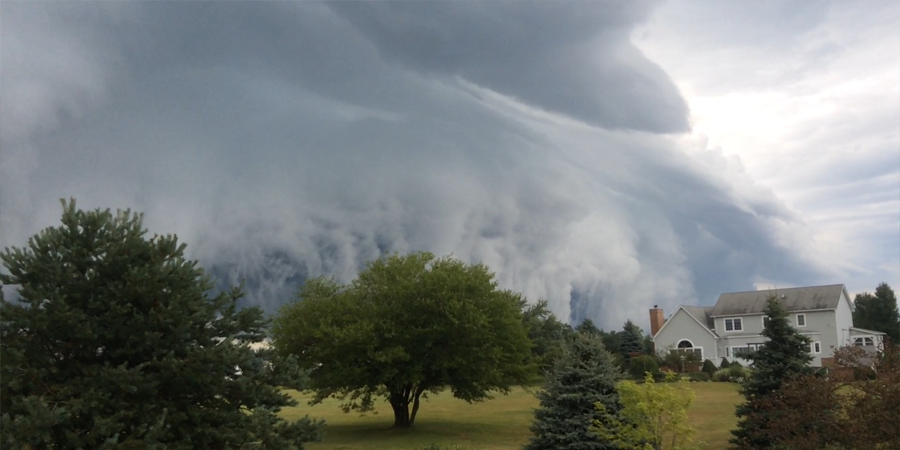 How to Prepare Your Roof for Strong Winds - Residential Roofing Tips